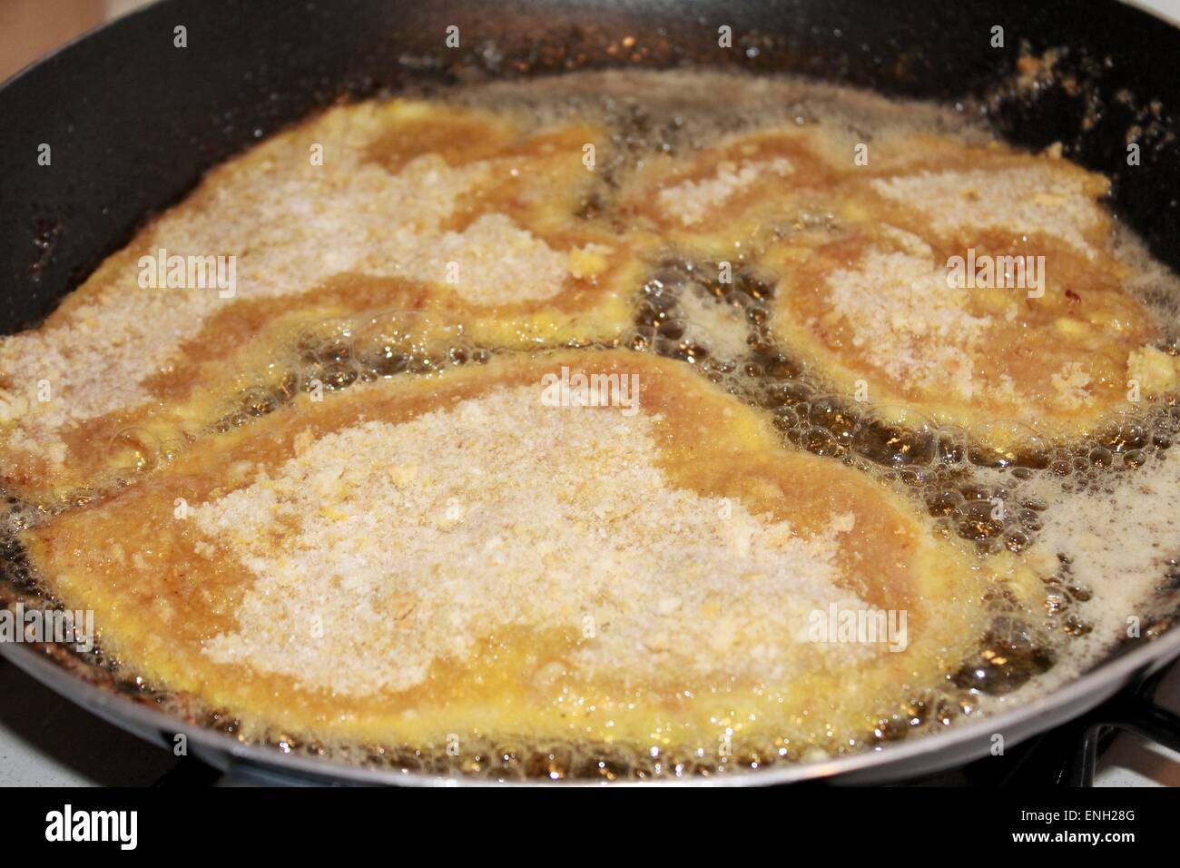 meat chicken breaded Stock Photo - Alamy