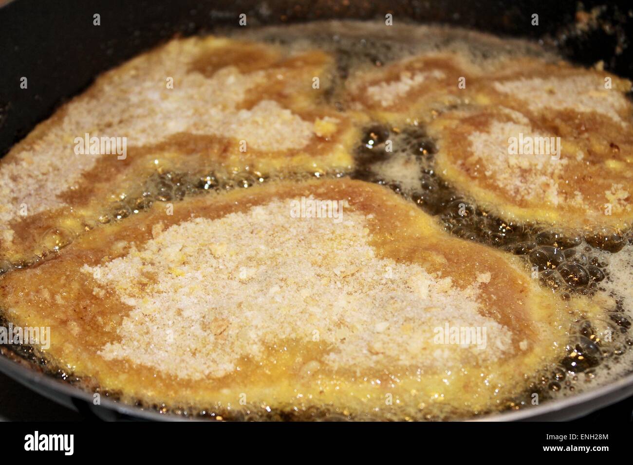 meat chicken breaded Stock Photo - Alamy