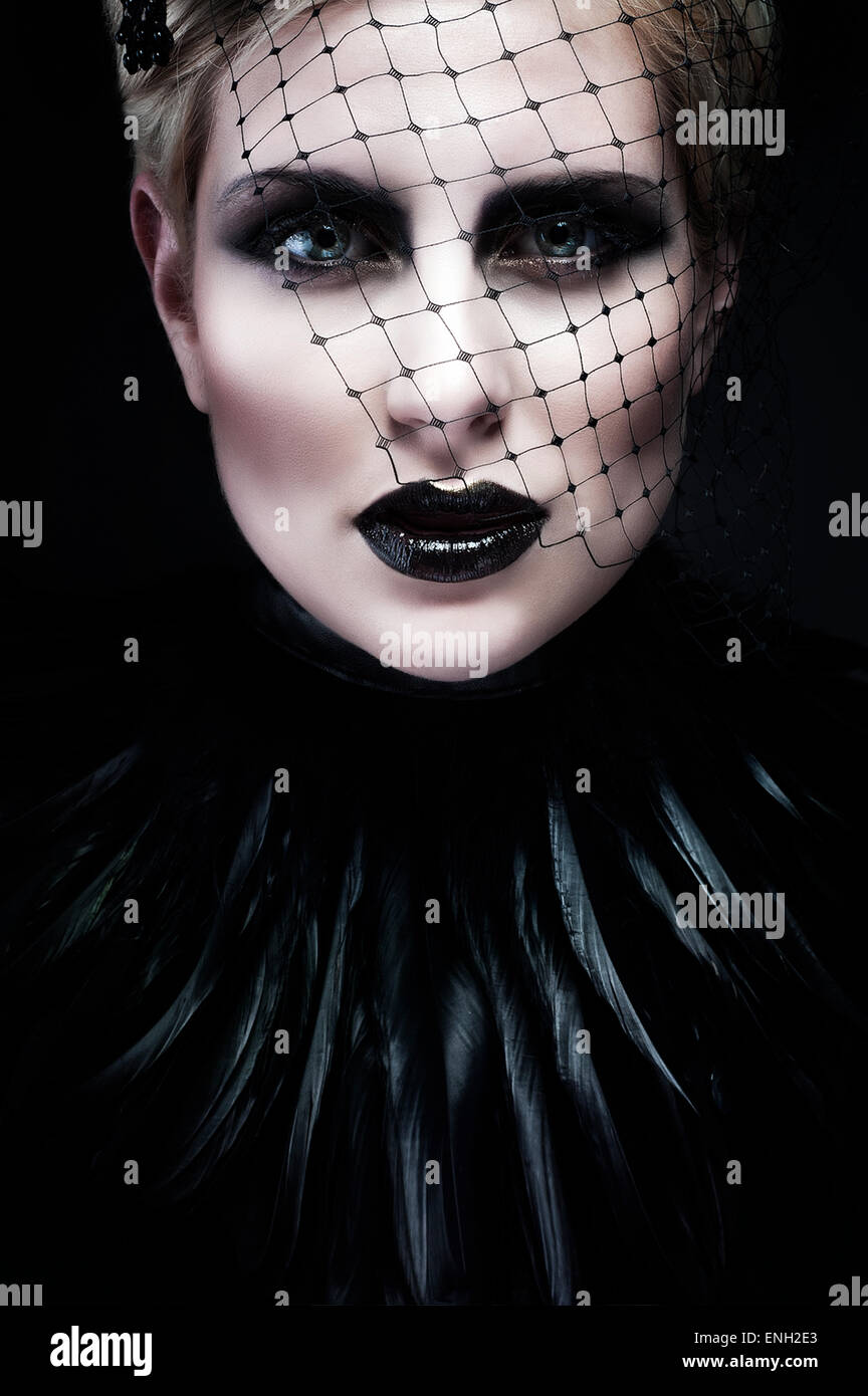 Beautiful gothic bride hi-res stock photography and images - Alamy