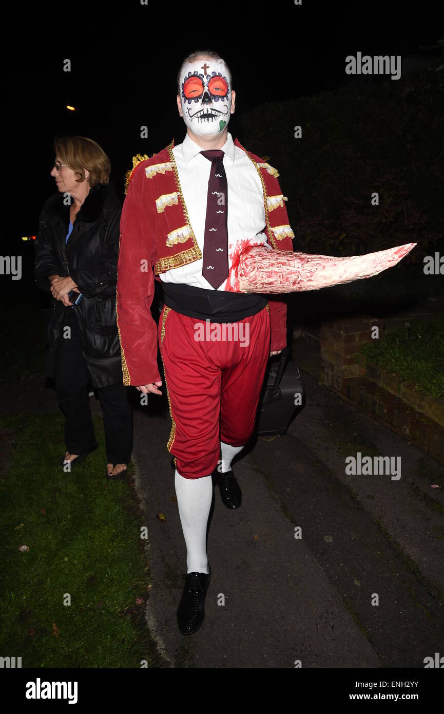 Dead matador hi-res stock photography and images - Alamy