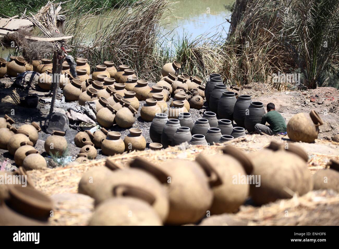 Egyptian pottery workshop hi-res stock photography and images - Alamy