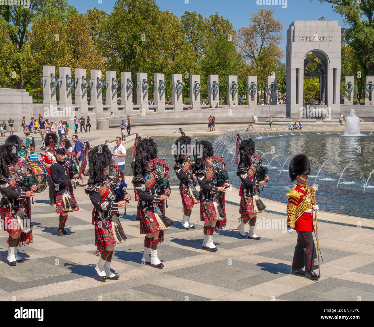 1st battalion scots guards hi-res stock photography and images - Alamy