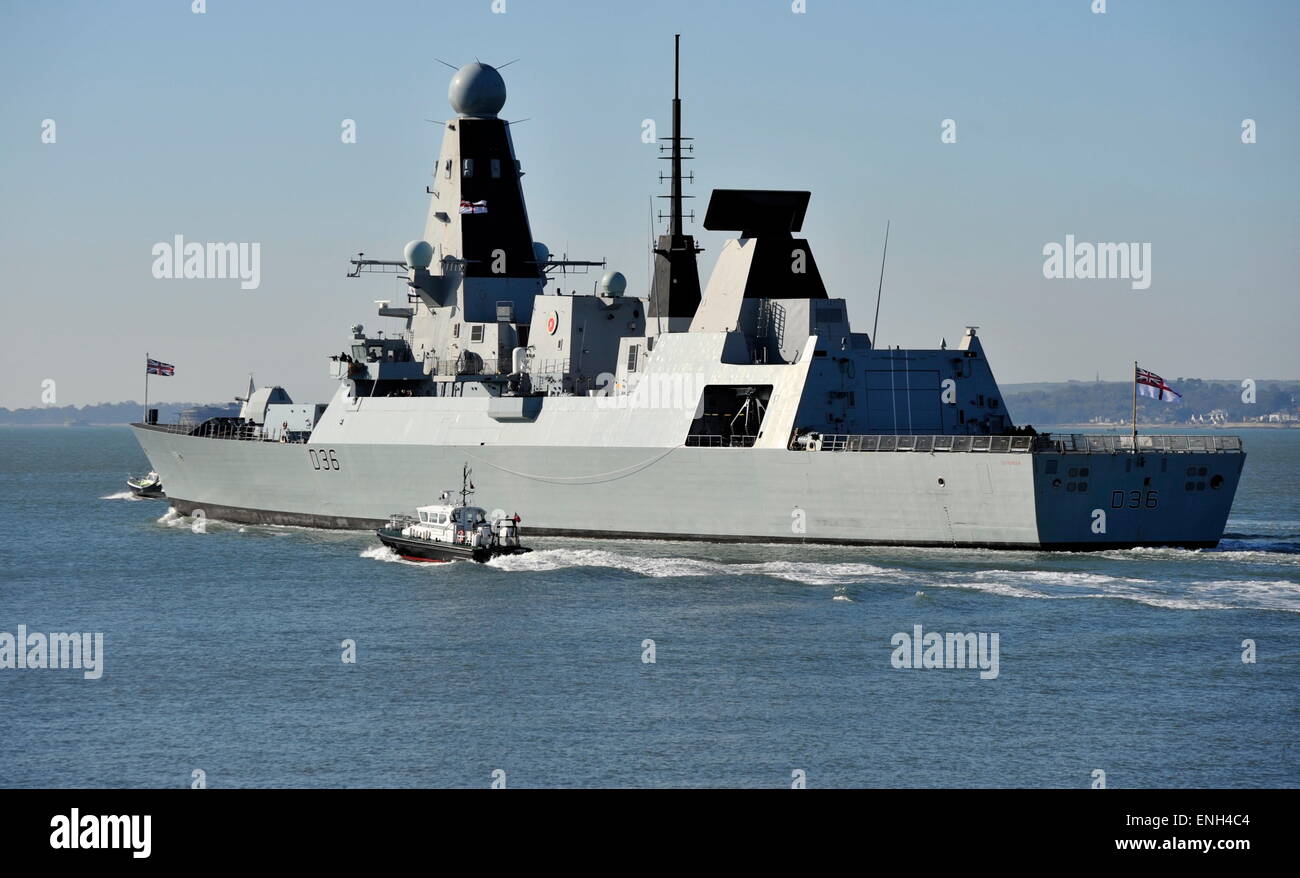 AJAXNETPHOTO. - 21ST APRIL, 2015. PORTSMOUTH, ENGLAND. - DESTROYER ...