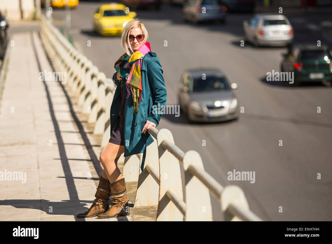 Woman and street movement hi-res stock photography and images - Alamy