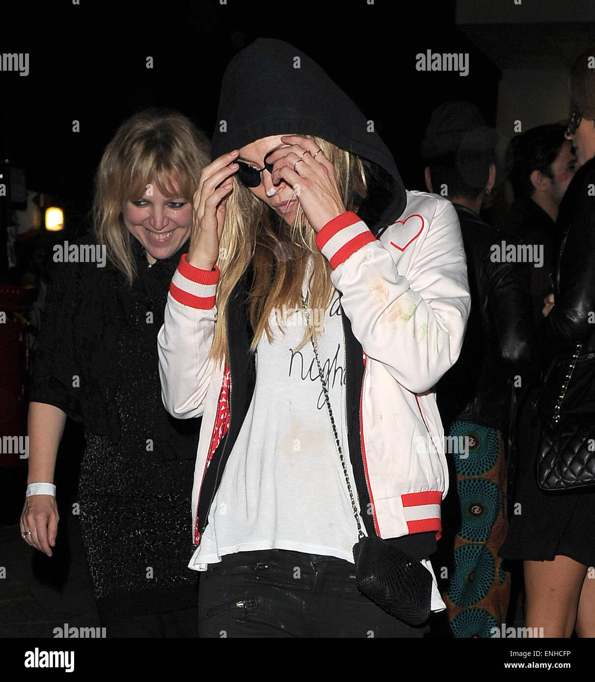 Kate Moss arrives at Jonathan Ross' Halloween party dressed as Cara ...