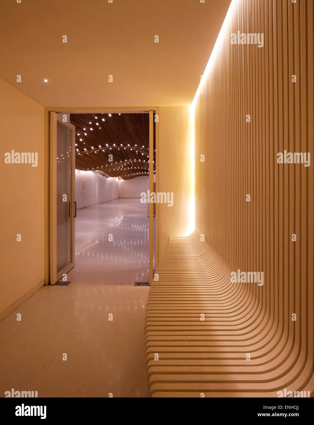 Entrance area seating. Tote Bandra Restaurant, Mumbai, India. Architect ...