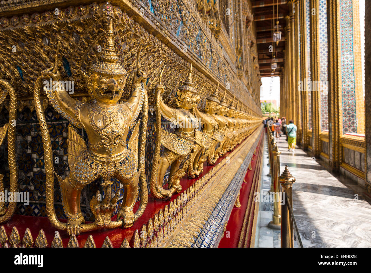 Garuda sculpture hi-res stock photography and images - Alamy