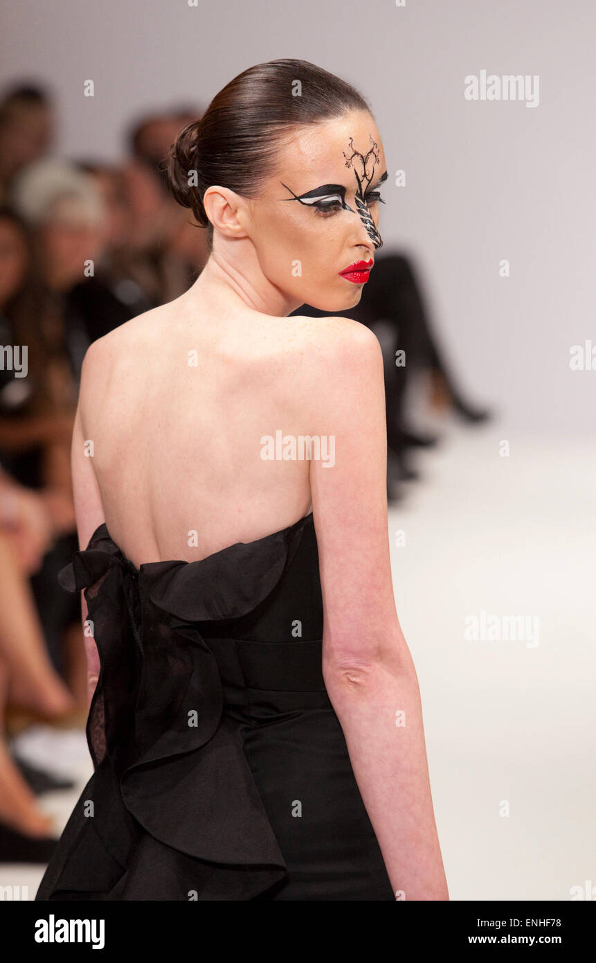 Fashion designer Ziad Ghanem's dramatic catwalk show with Spring/Summer ...
