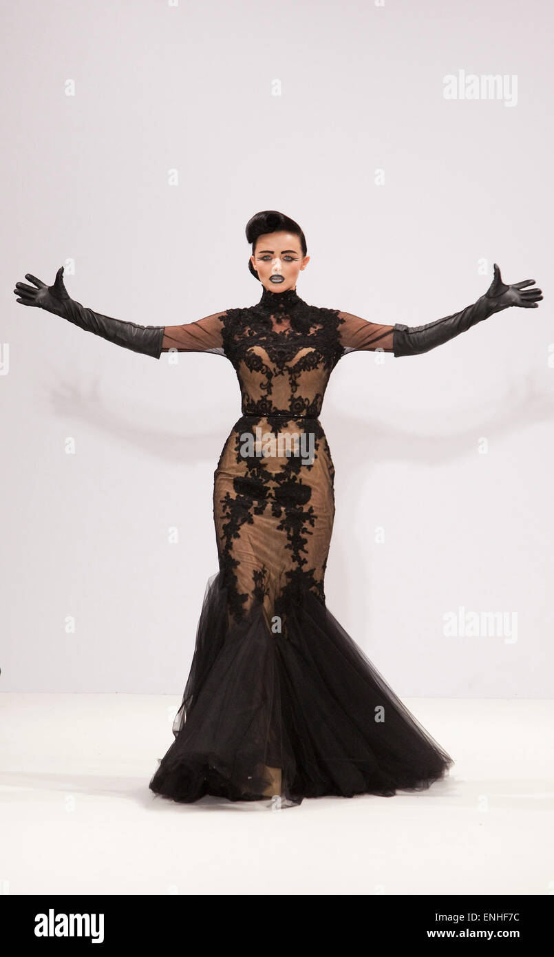 Fashion designer Ziad Ghanem's dramatic catwalk show with Spring/Summer ...