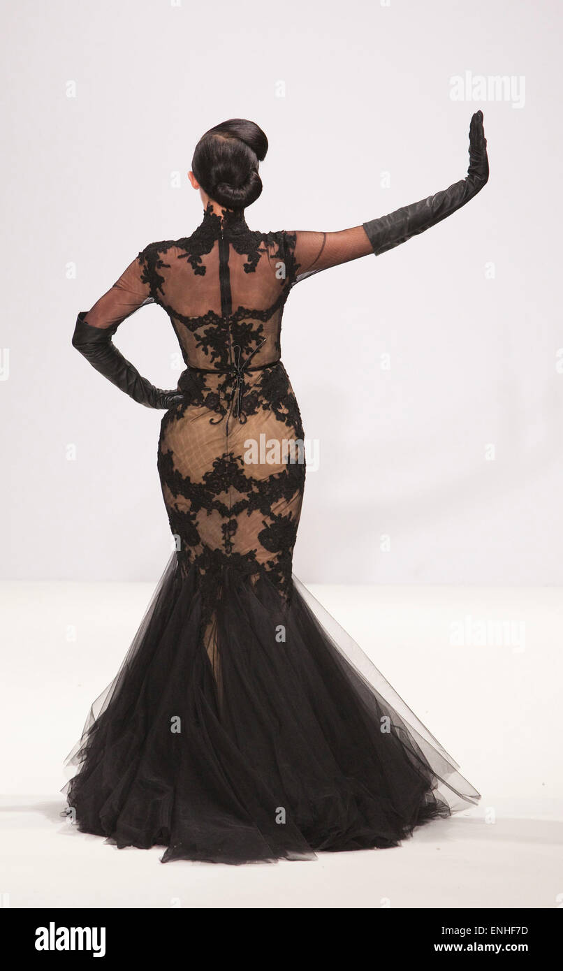 Fashion designer Ziad Ghanem's dramatic catwalk show with Spring/Summer ...