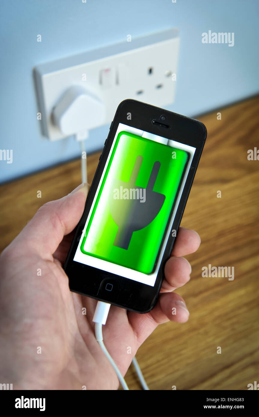 Plug socket wiring hi-res stock photography and images - Alamy