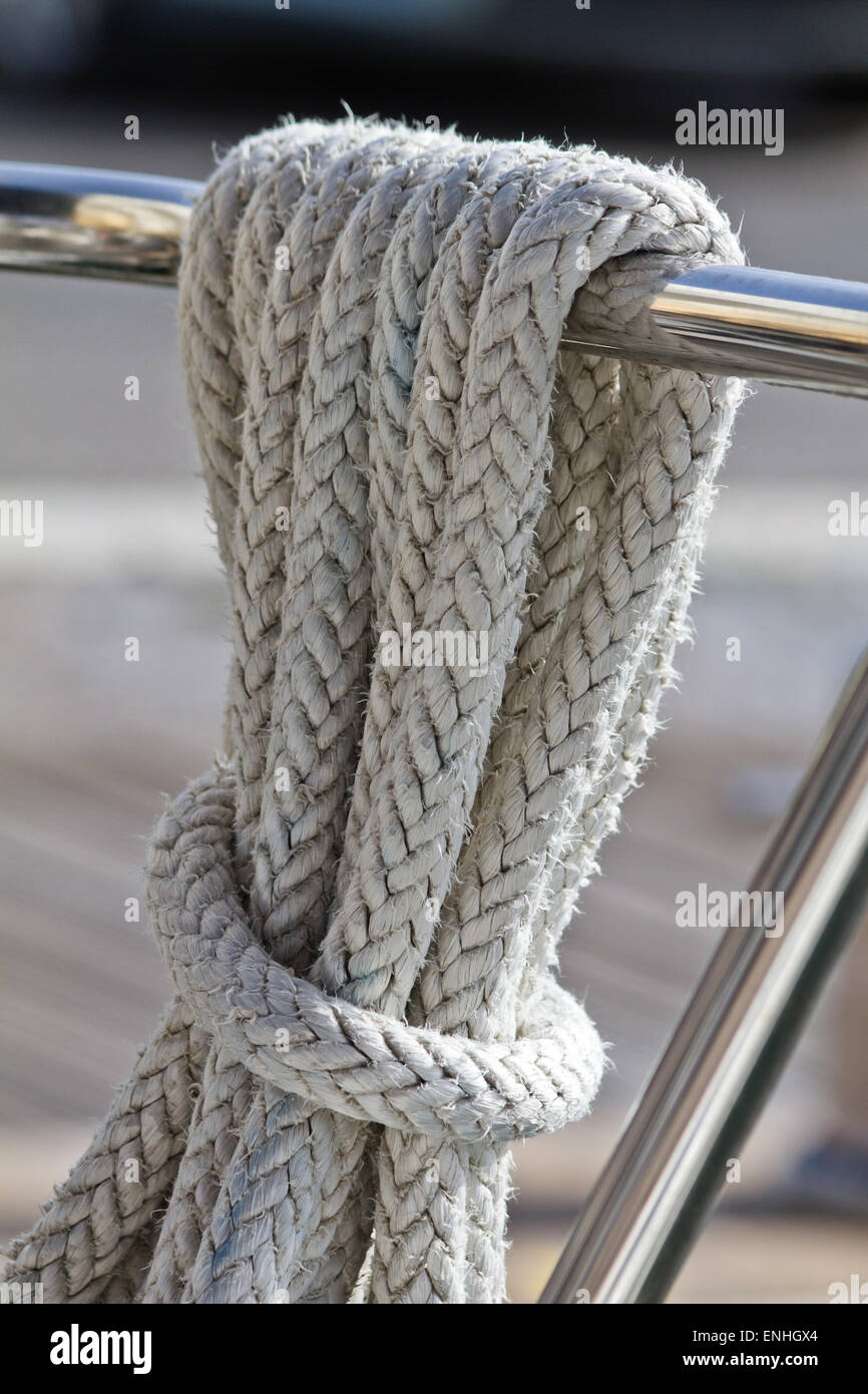 Rope on the deck of sailing yacht Stock Photo - Alamy