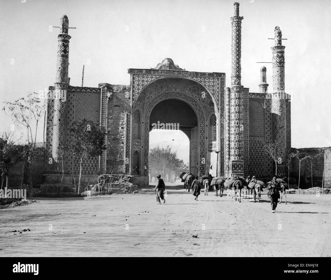 Tehran iran gate hi-res stock photography and images - Alamy