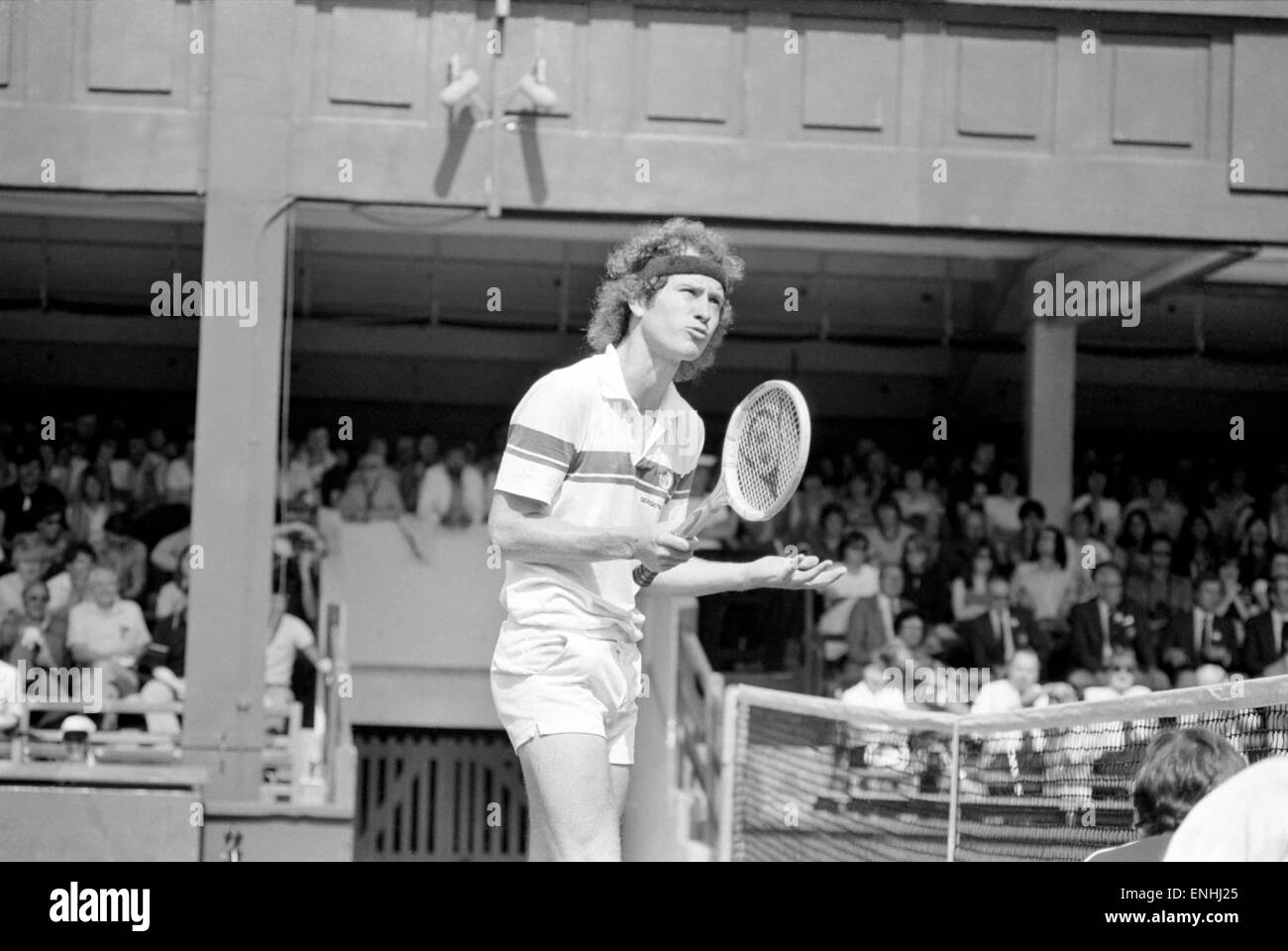 John mcenroe angry hi-res stock photography and images - Alamy
