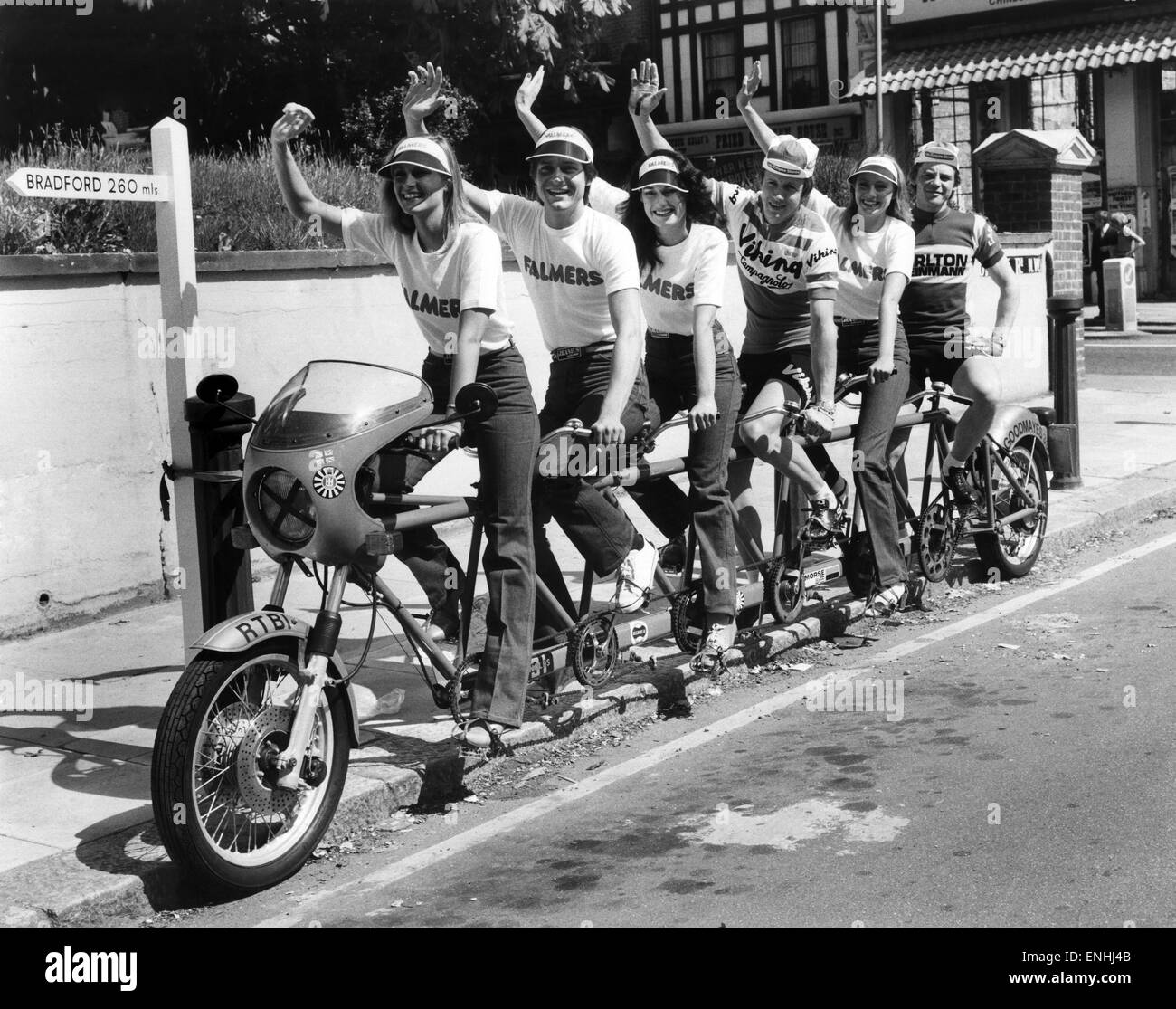 Transport: Cycle: Pictures of Empire Stores Cycle Marathon: Left to ...