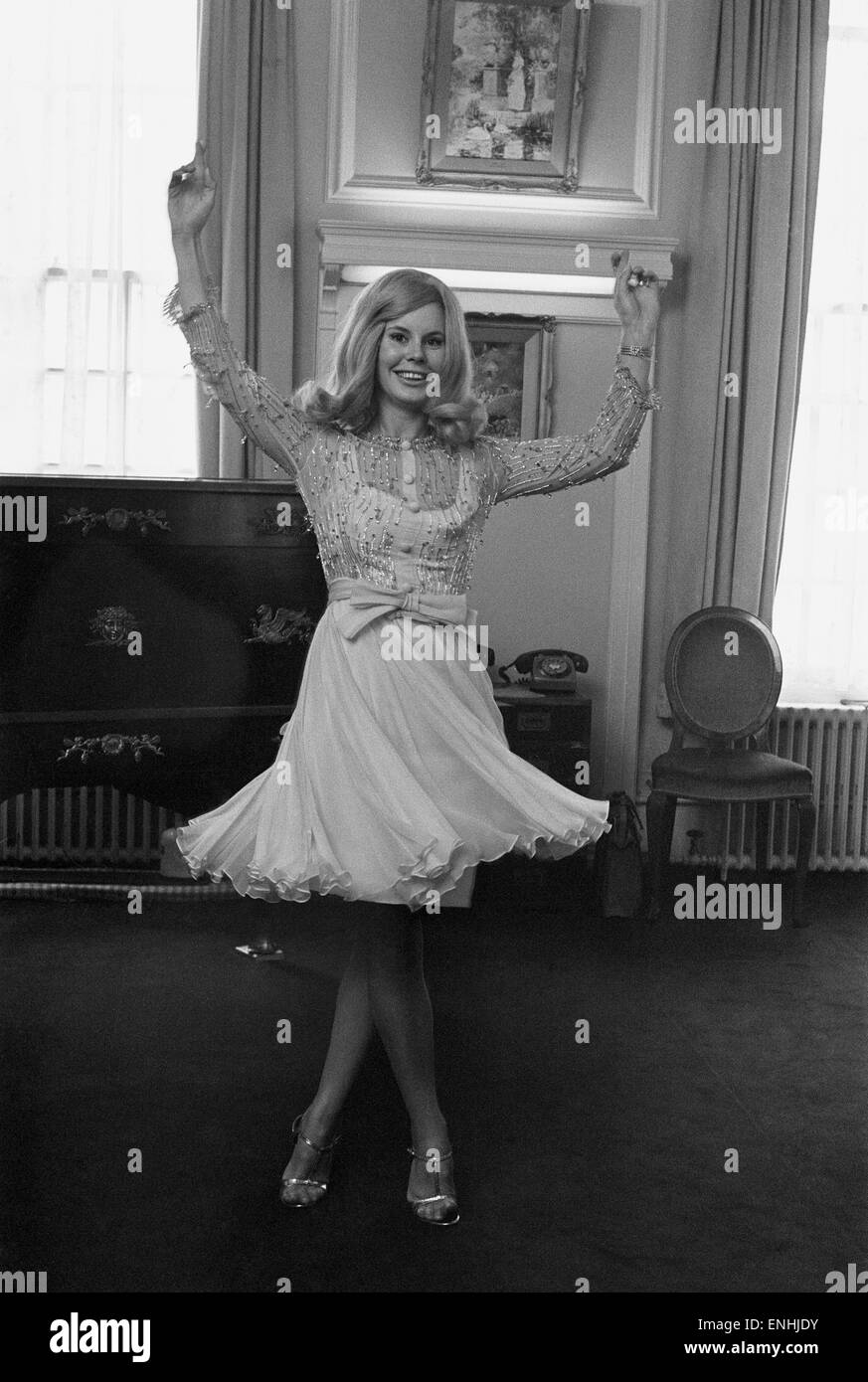 Tina moore wife of bobby moore hi-res stock photography and images - Alamy