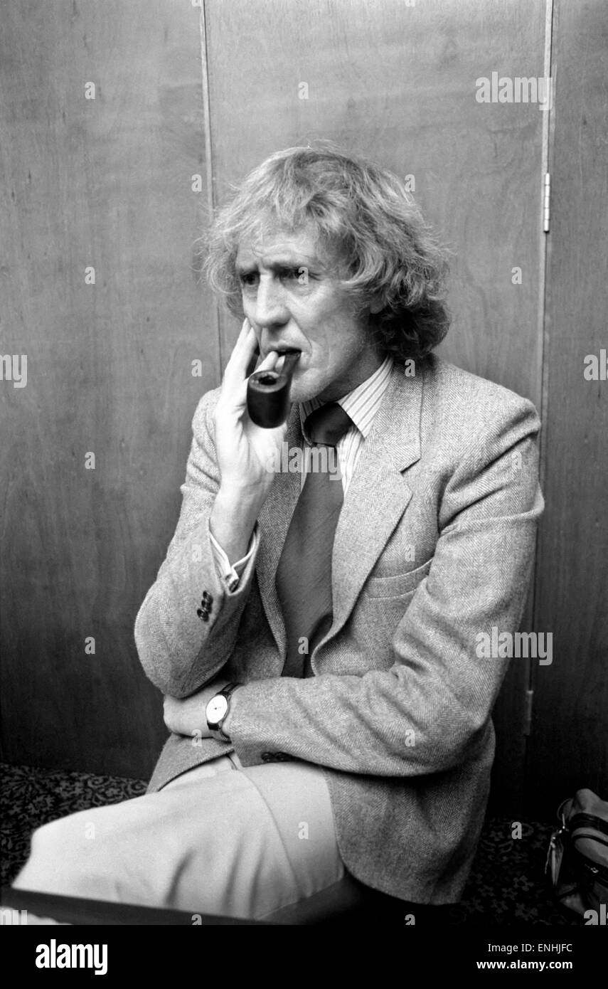 Rod hull and emu Black and White Stock Photos & Images - Alamy