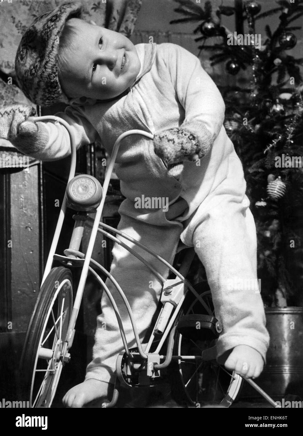 December cycle Black and White Stock Photos & Images - Alamy