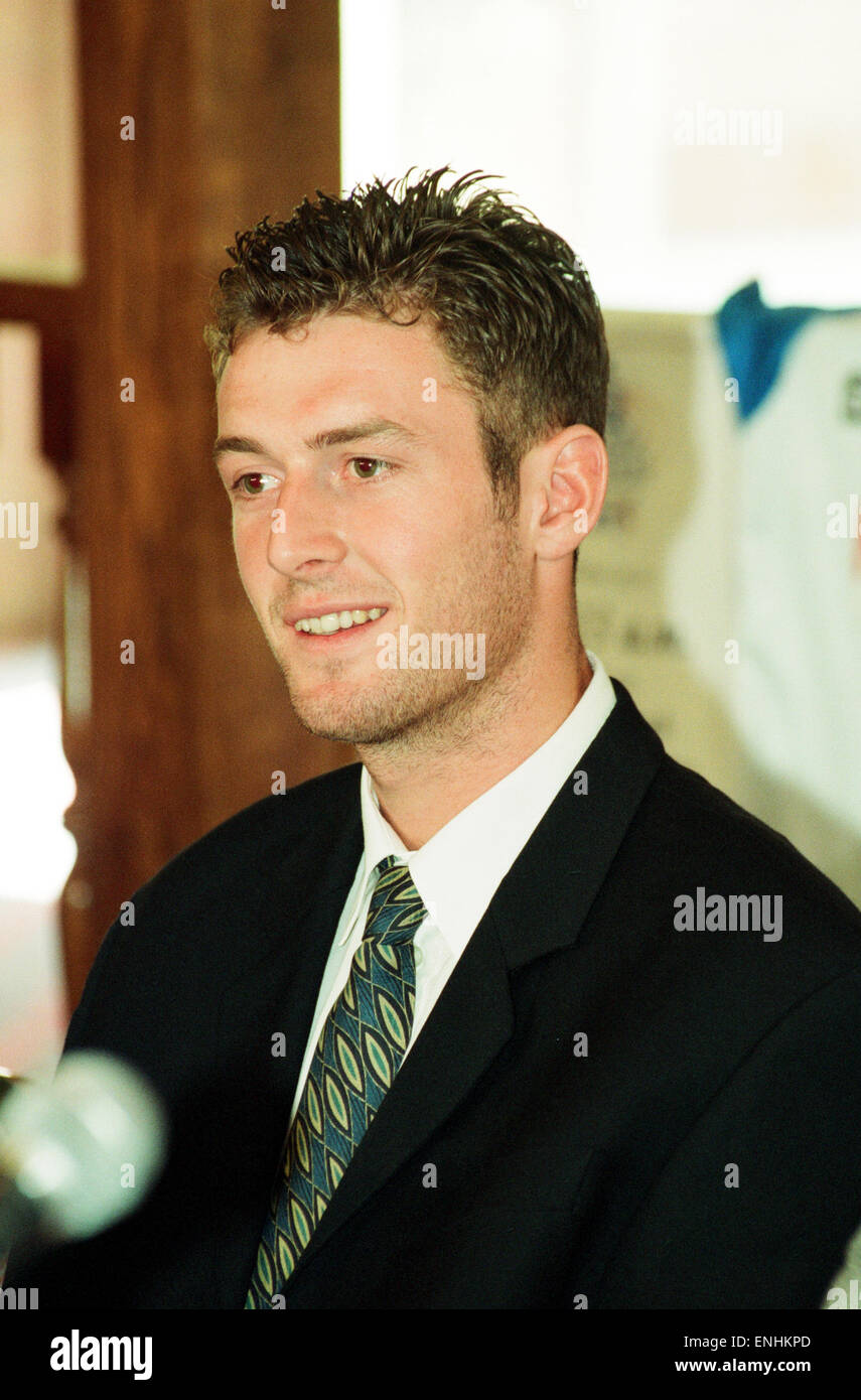 1990s signs hi-res stock photography and images - Alamy