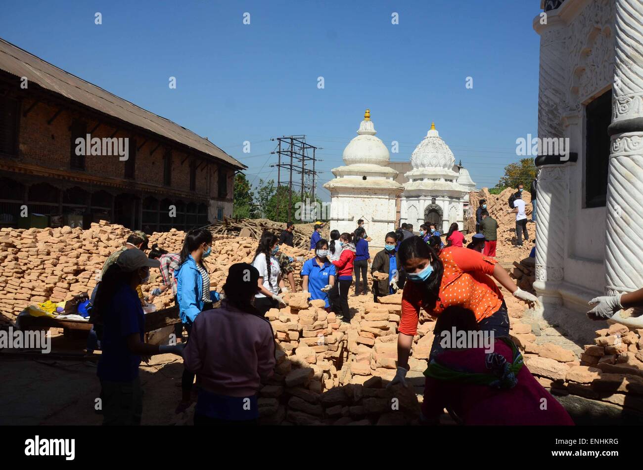 Kathmandu temple collapse hi-res stock photography and images - Alamy