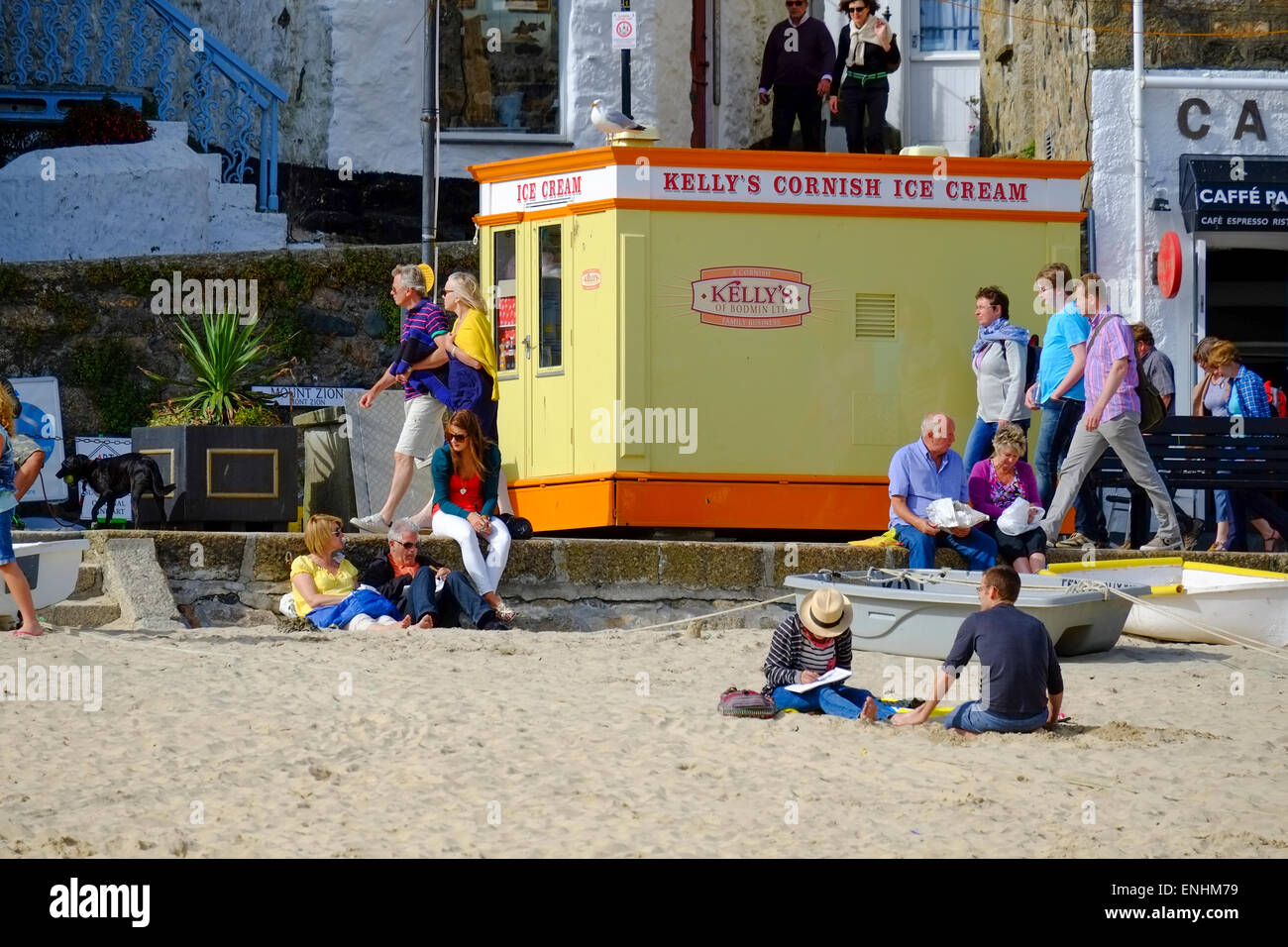 Kellys cornish ice cream van hi-res stock photography and images - Alamy