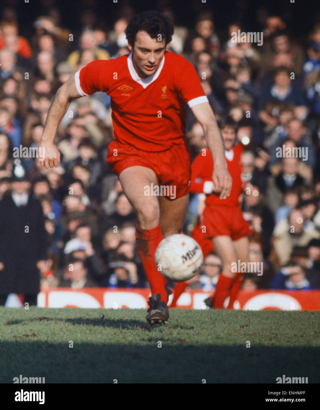 Liverpool footballer Ray Kennedy in action against Chelsea at Stamford ...