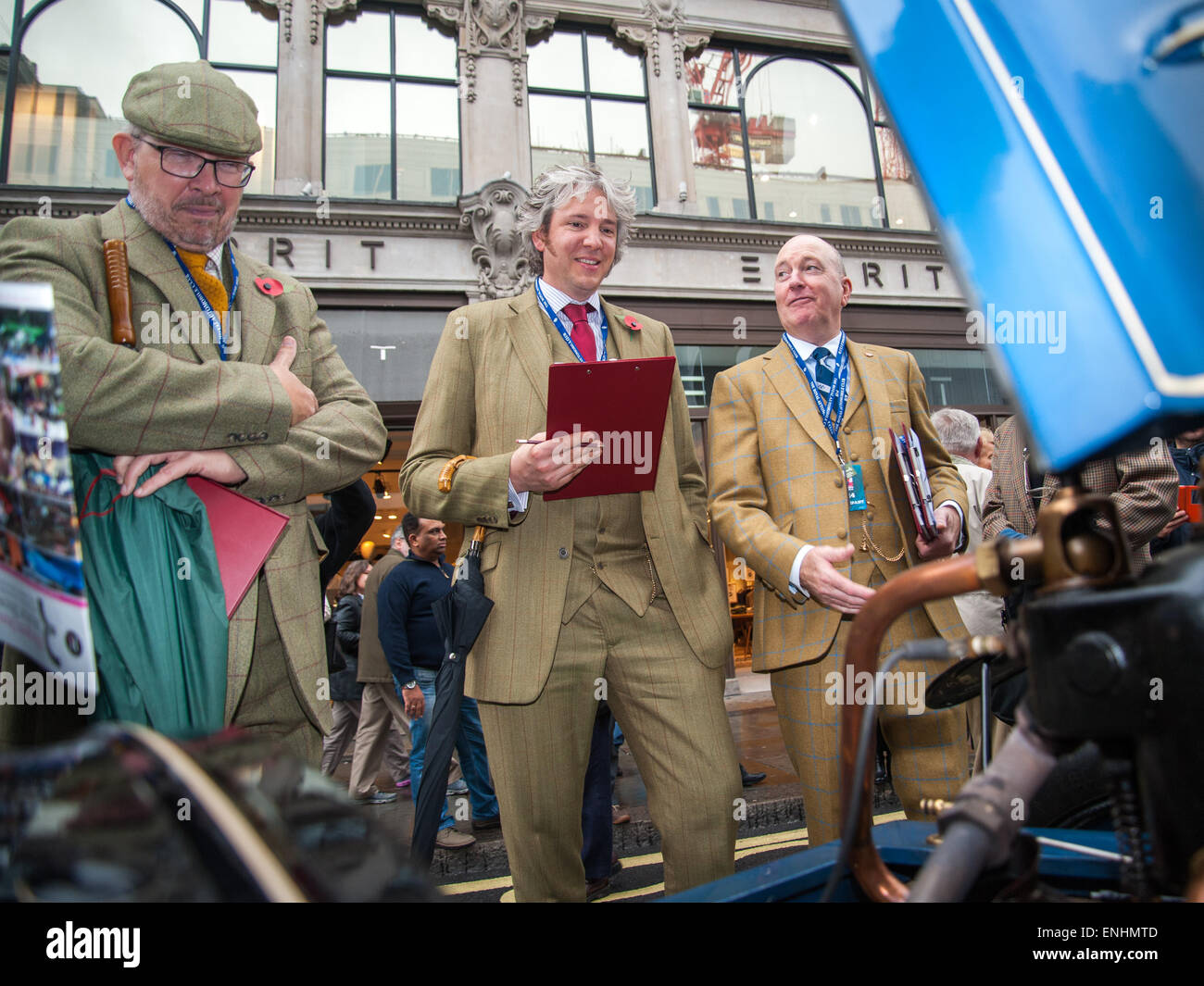 Edd China judges the vintage cars at the Regent Street Motor Show ...