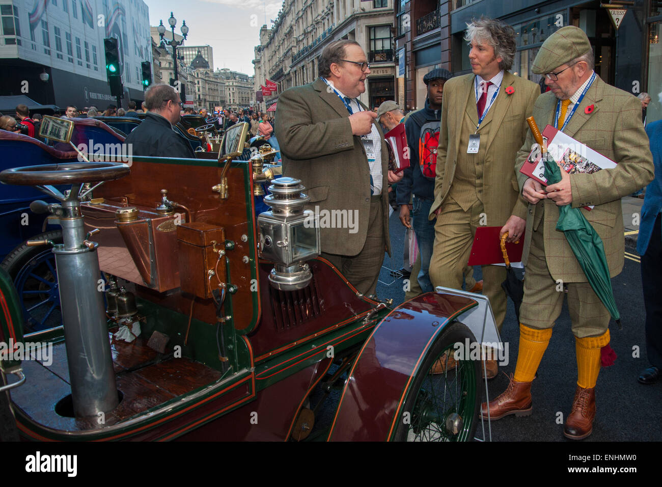 Edd China judges the vintage cars at the Regent Street Motor Show ...
