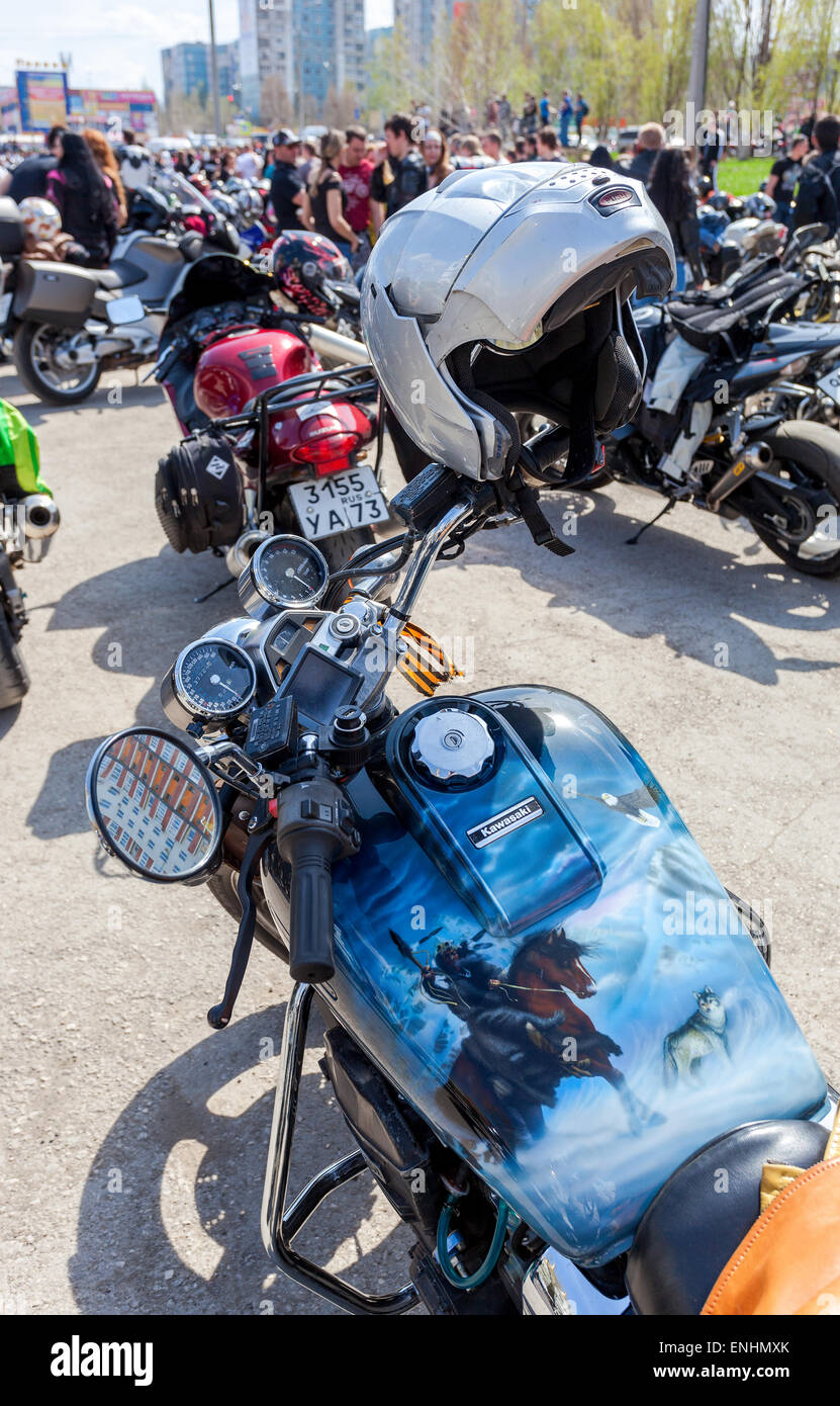 The traditional annual May Day gathering of bikers Stock Photo - Alamy