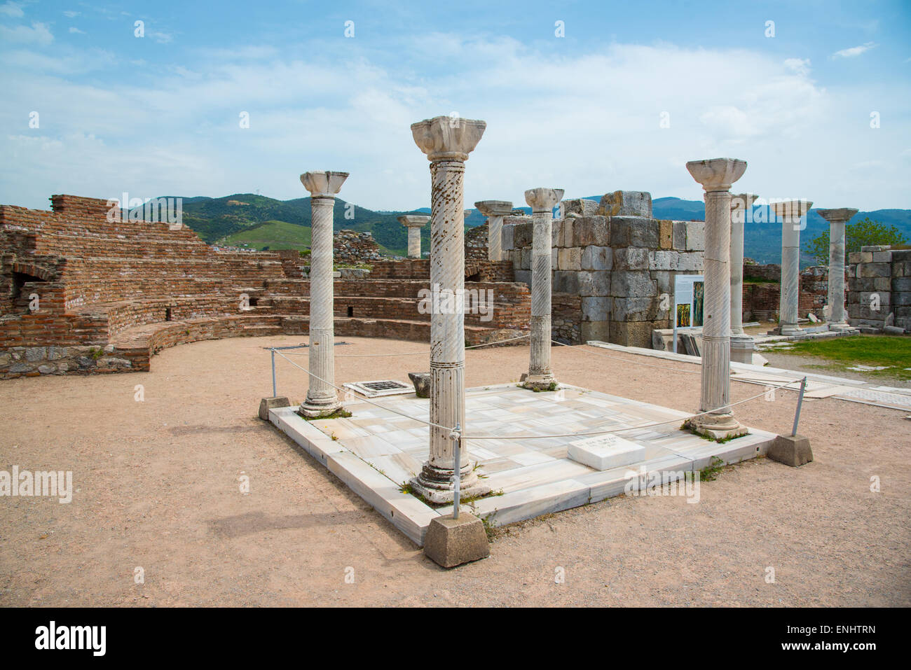 Tomb st john basilica hi-res stock photography and images - Alamy
