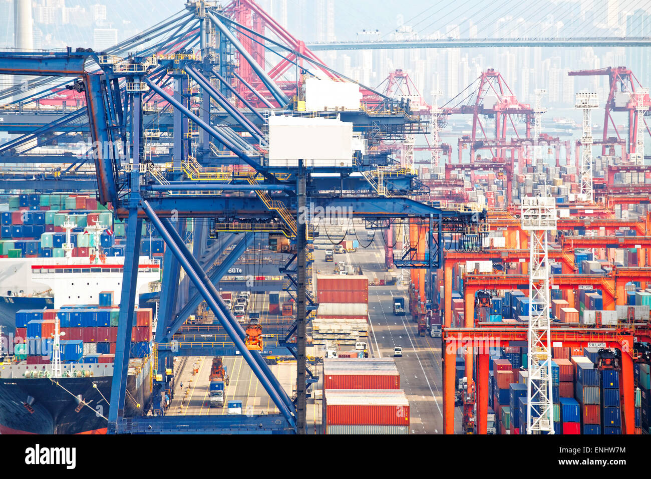 Shipping containers hong kong port hi-res stock photography and images ... Shipping containers hong kong port hi-res stock photography and images ...