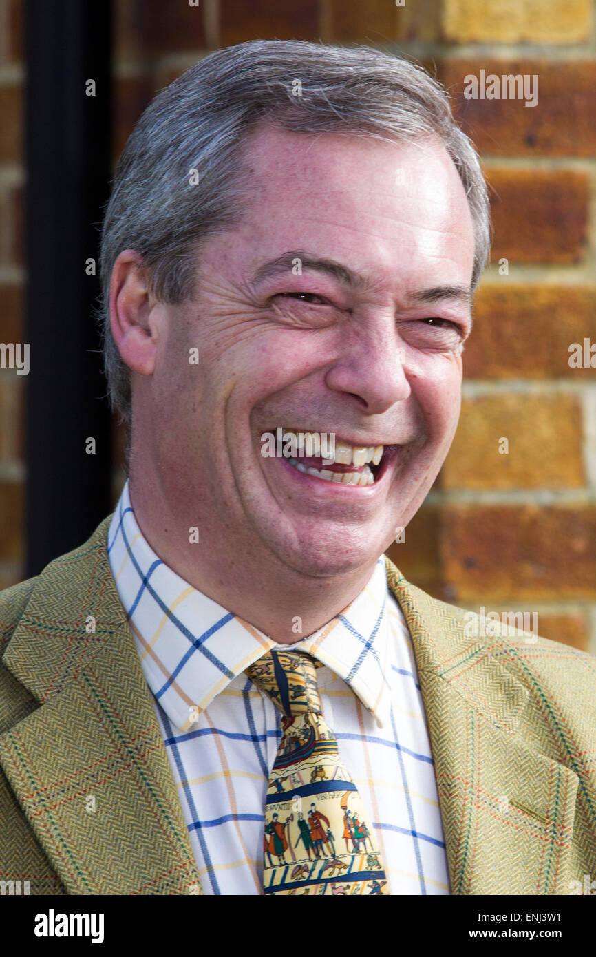 Nigel farage funny hi-res stock photography and images - Alamy