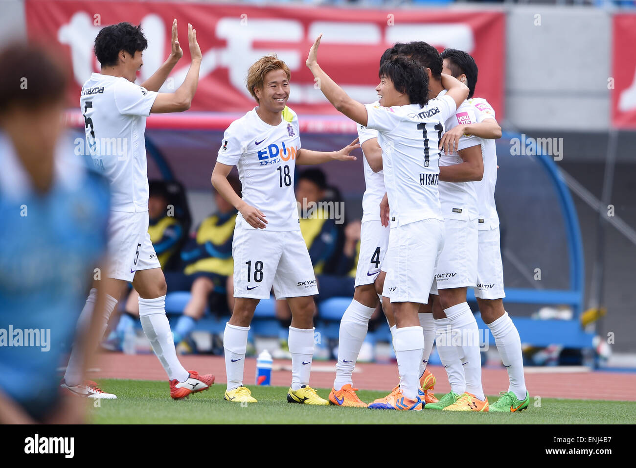 Kanagawa, Japan. 6th May, 2015. Sanfrecce Hiroshima team group Football ...