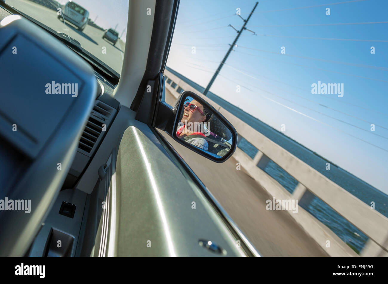 Cars driving along freeway hi-res stock photography and images - Alamy