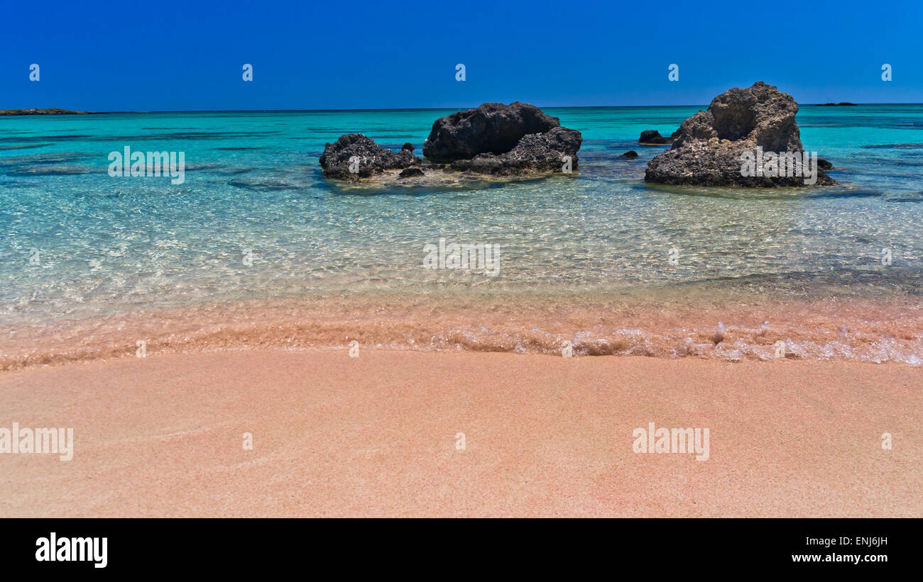 Pink sand of the Elafonisi beach, island of Crete Stock Photo - Alamy