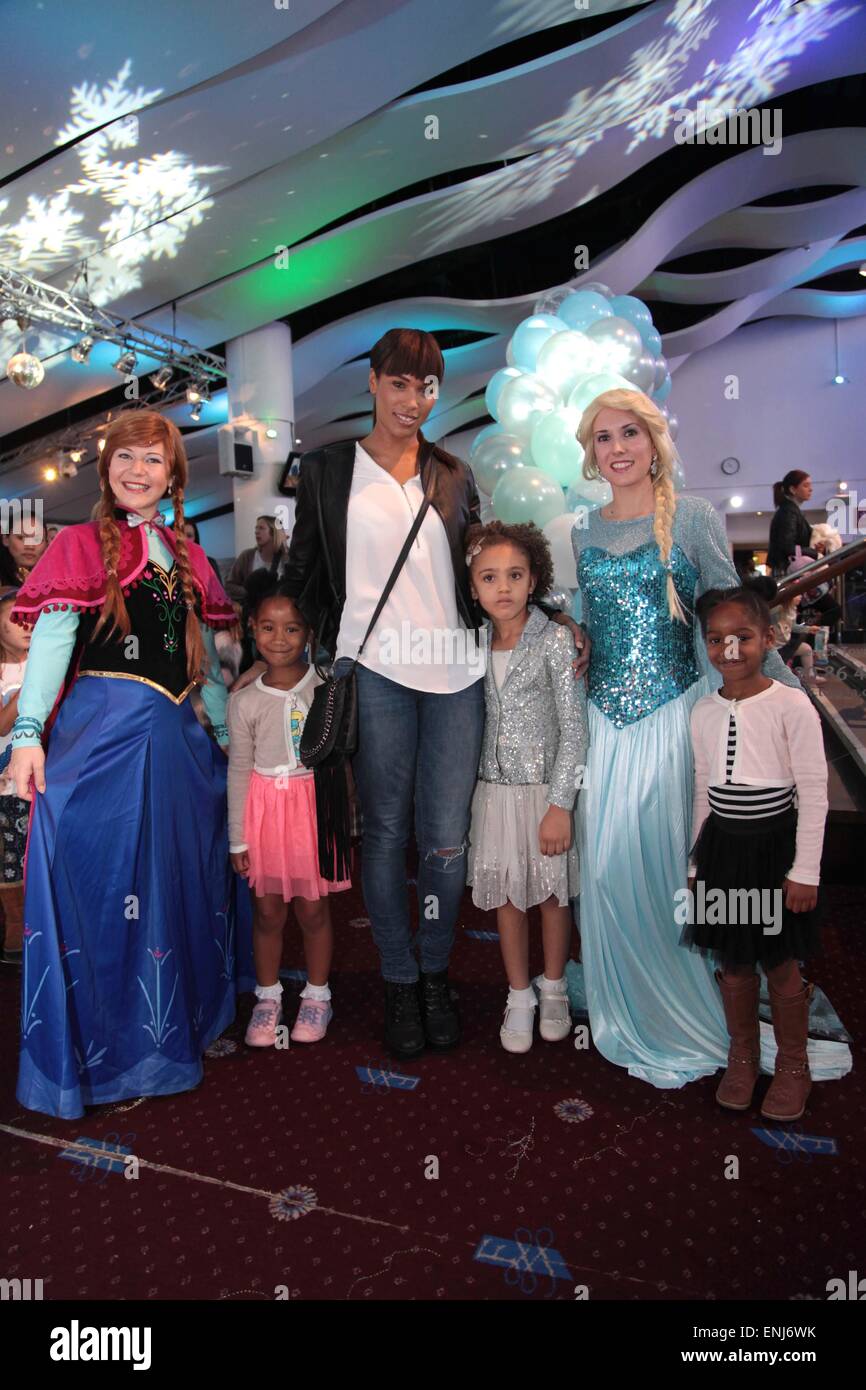 'Frozen' sing-a-long at Fairfield Halls, Croydon Featuring: Javine ...