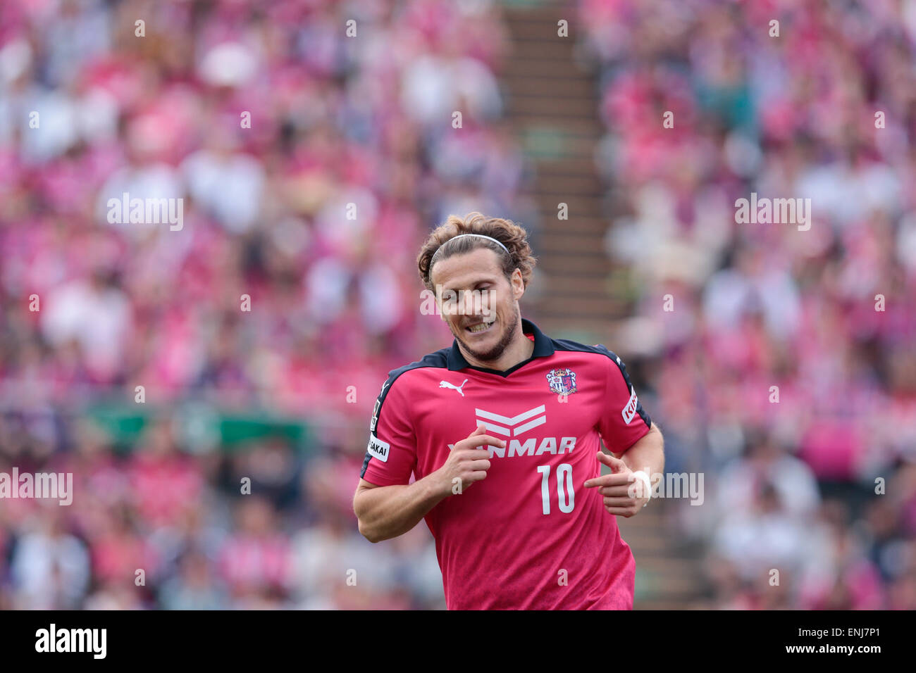 KINCHO Stadium, Osaka, Japan. 6th May, 2015. Diego Forlan (Cerezo), MAY ...