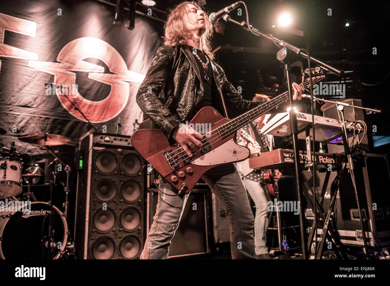 Famous british musicians hi-res stock photography and images - Alamy