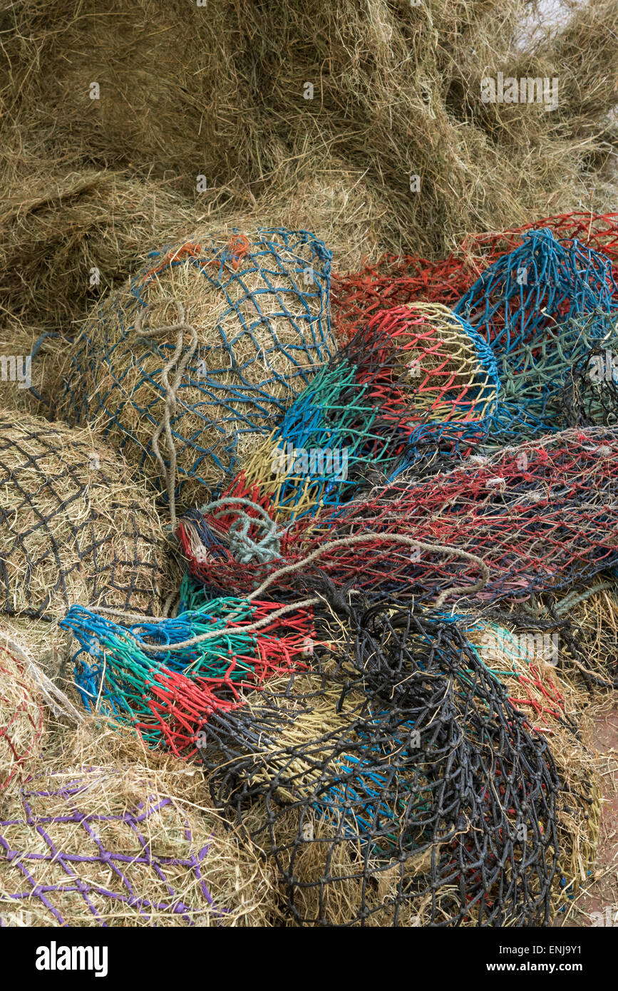 Pile of hay hi-res stock photography and images - Alamy