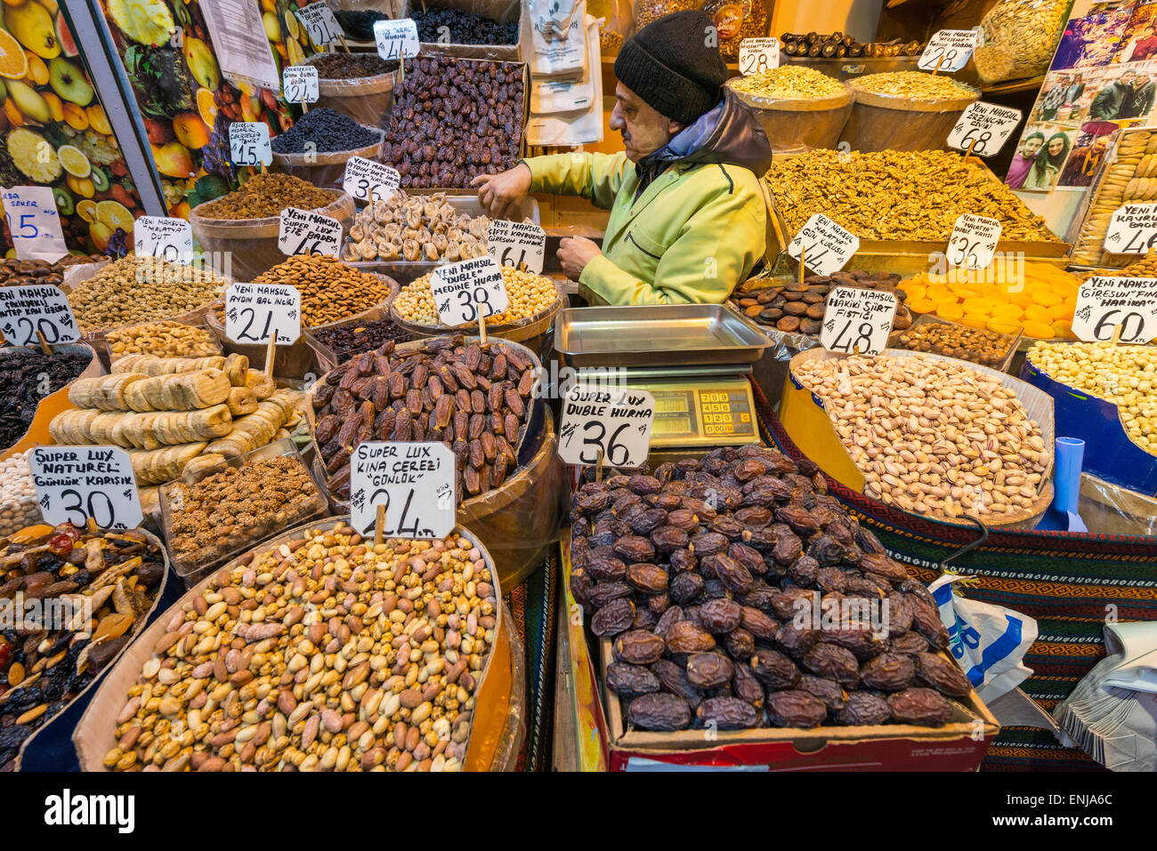 Nuts, dried fruits and spices on a stall at the spice bazaar, Eminonu ...