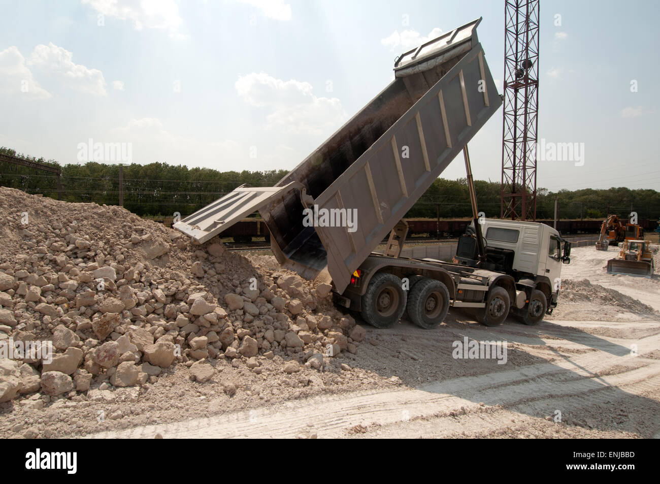loading a large lorry building material Stock Photo - Alamy