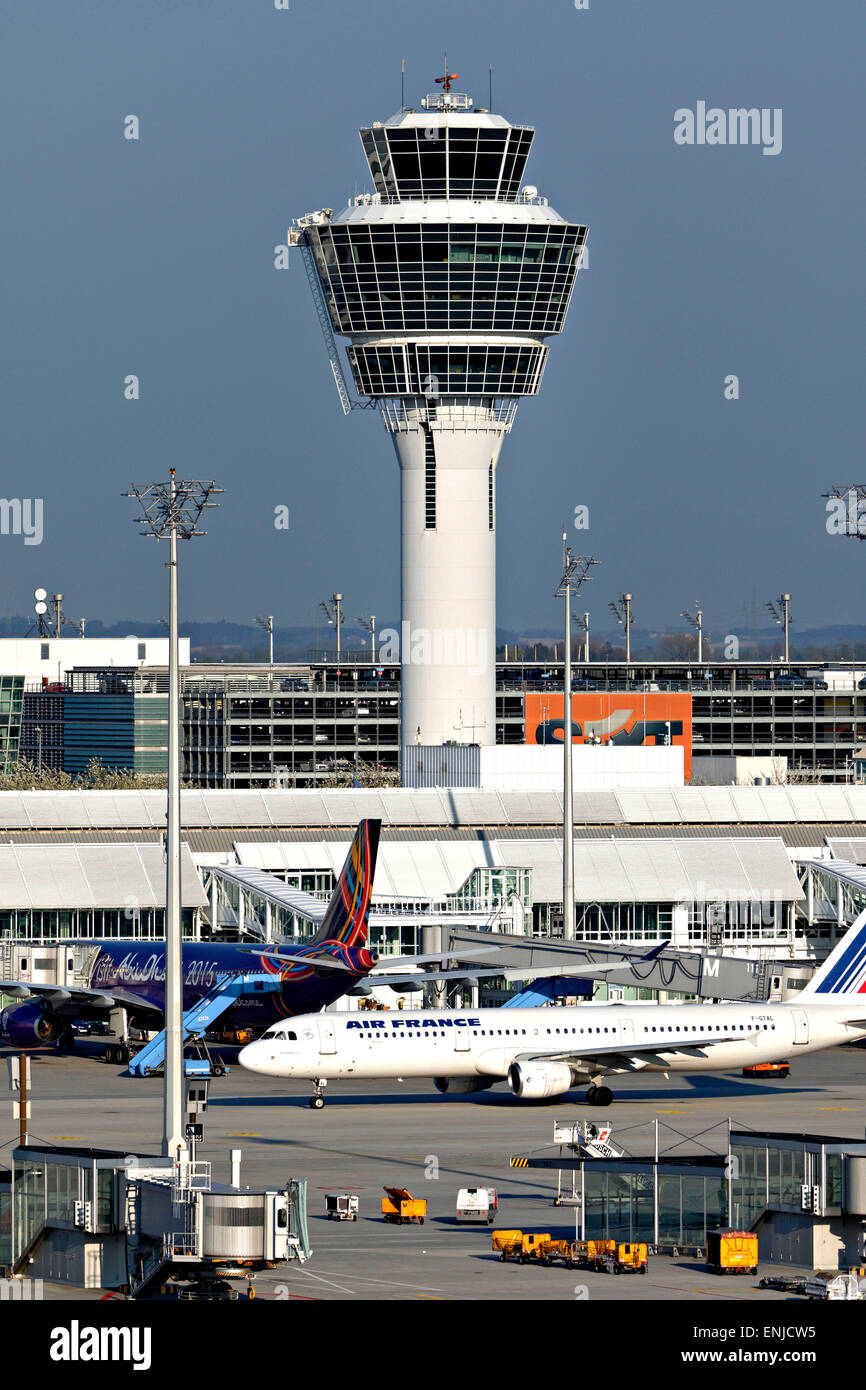Air traffic control tower, Franz Josef Strauss International Airport ...