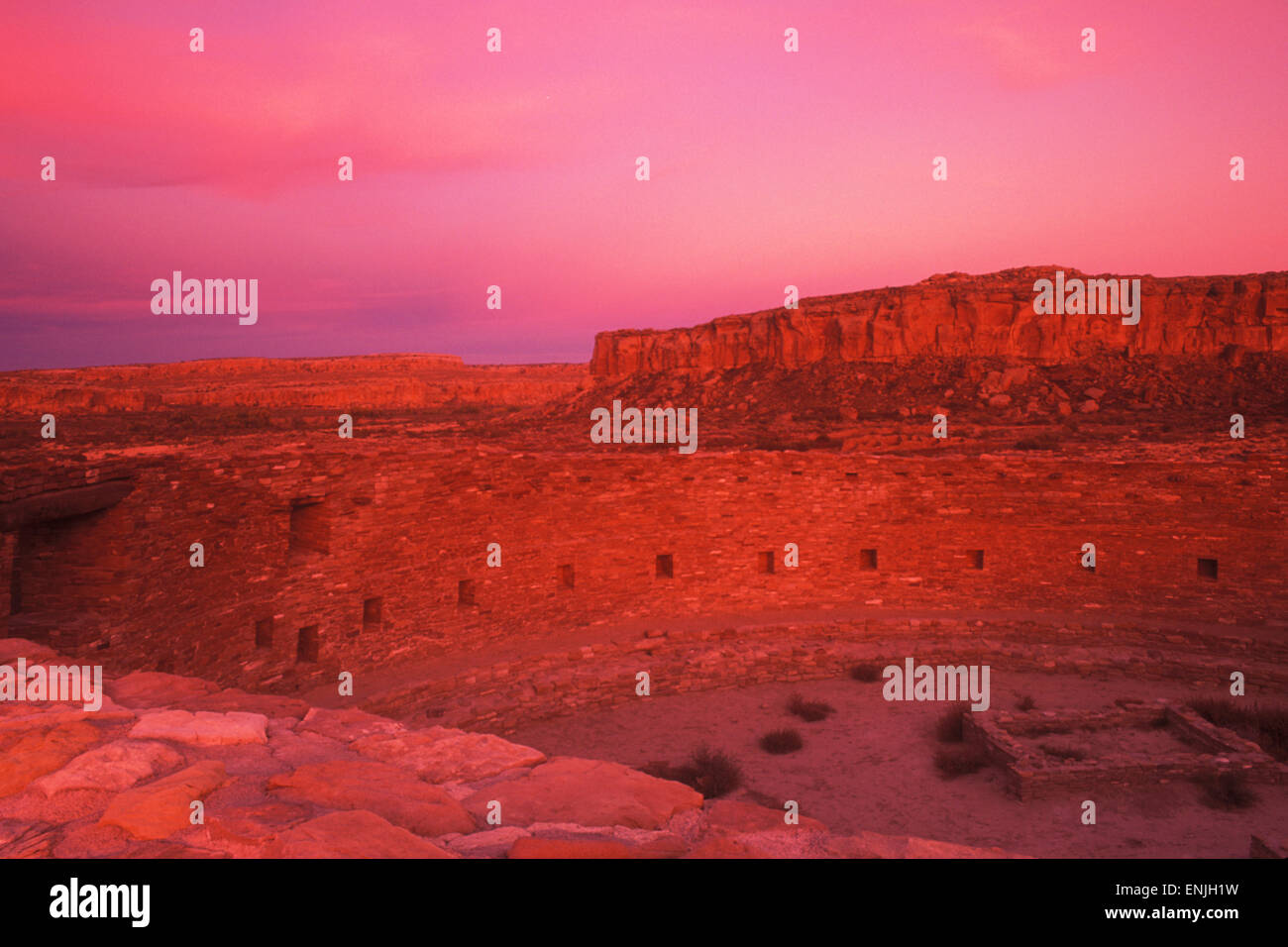 Pueblo Indian Kiva High Resolution Stock Photography and Images - Alamy