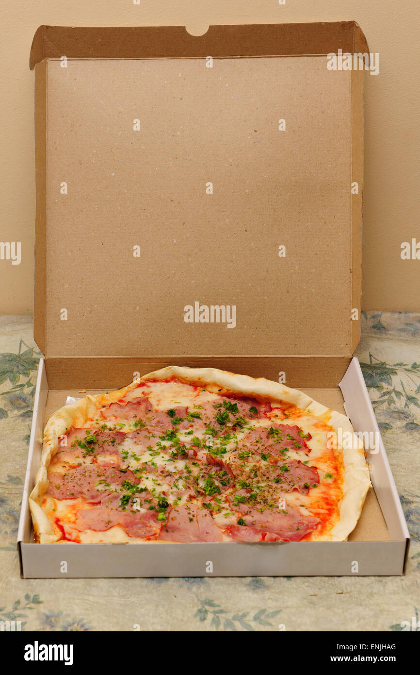 Pizza box hi-res stock photography and images - Alamy