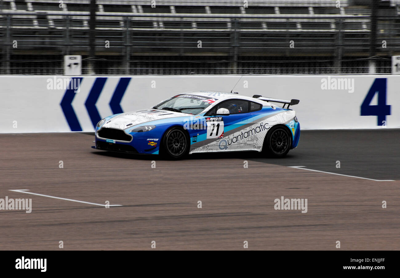 At the rockingham pit hi-res stock photography and images - Alamy