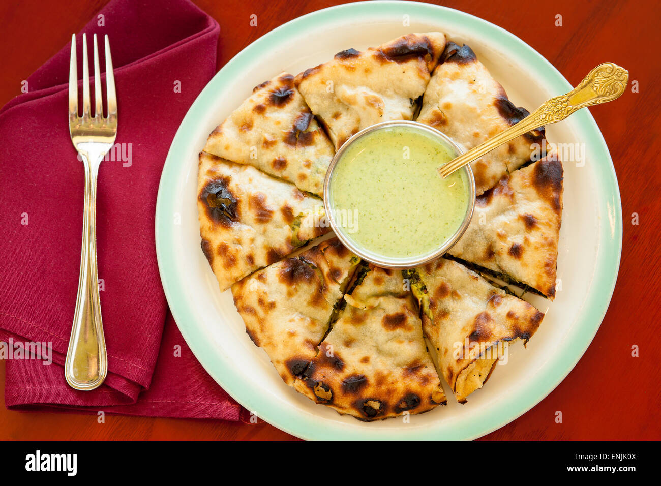 saag naan, a type of bread stuffed with spinach, Himalaya, Cuisine of ...