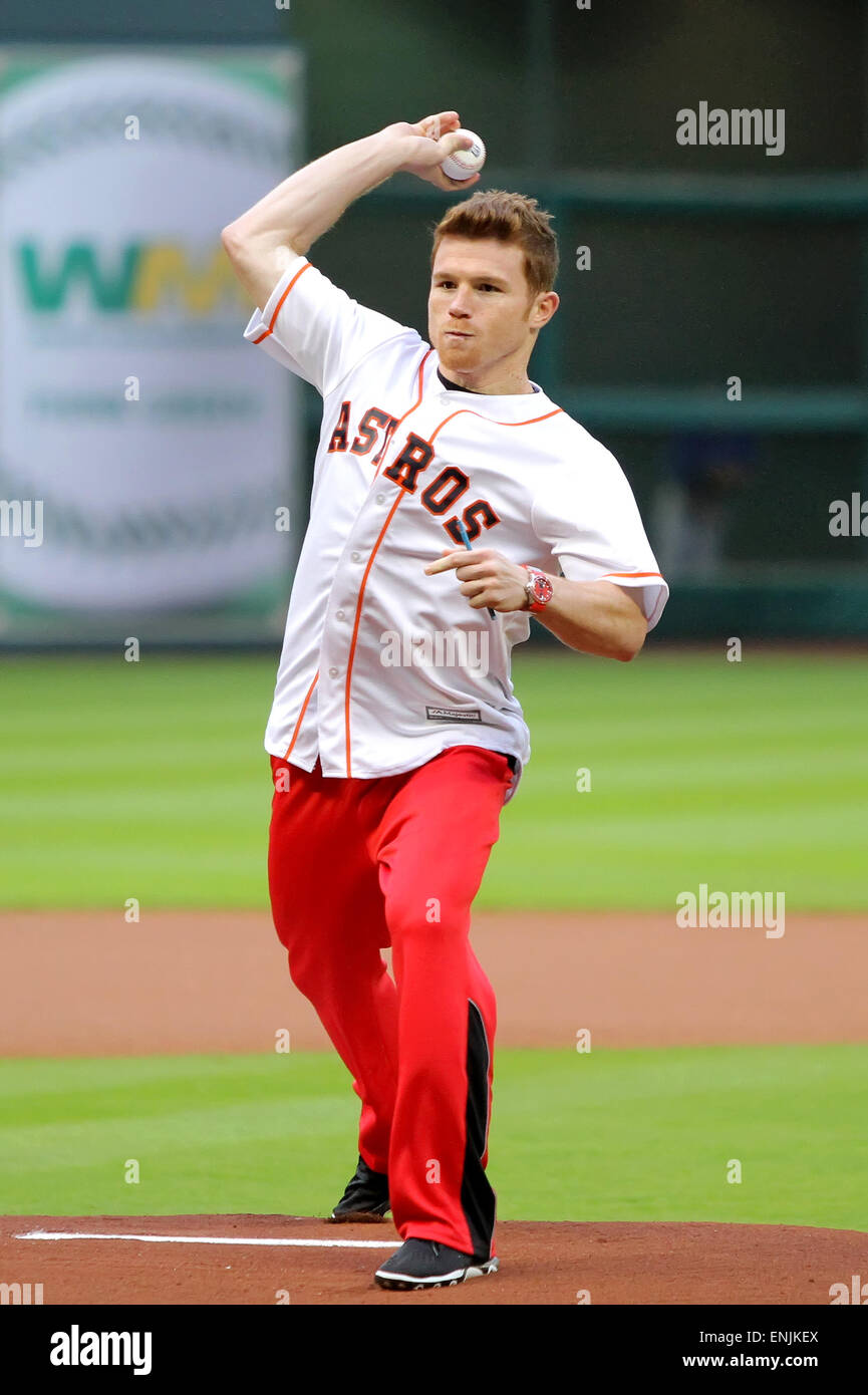 Canelo alvarez hi-res stock photography and images - Alamy