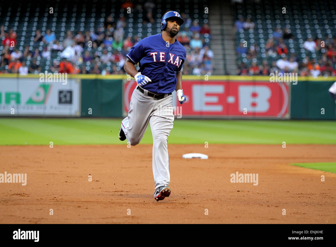 Houston, TX, USA. 06th May, 2015. Texas Rangers left fielder Carlos ...