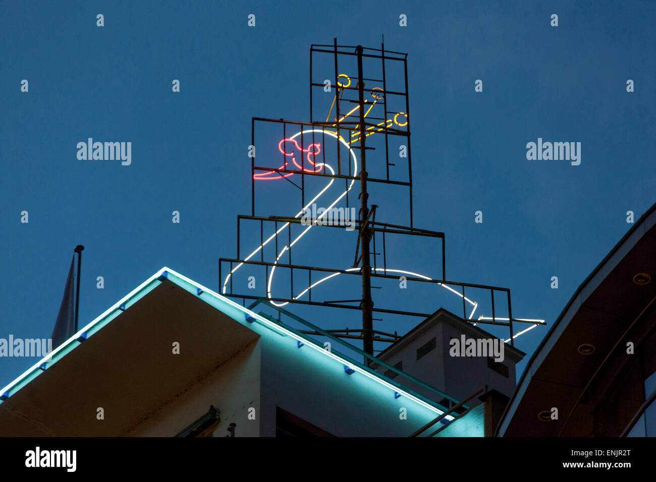 Shopping center europe hi-res stock photography and images - Alamy