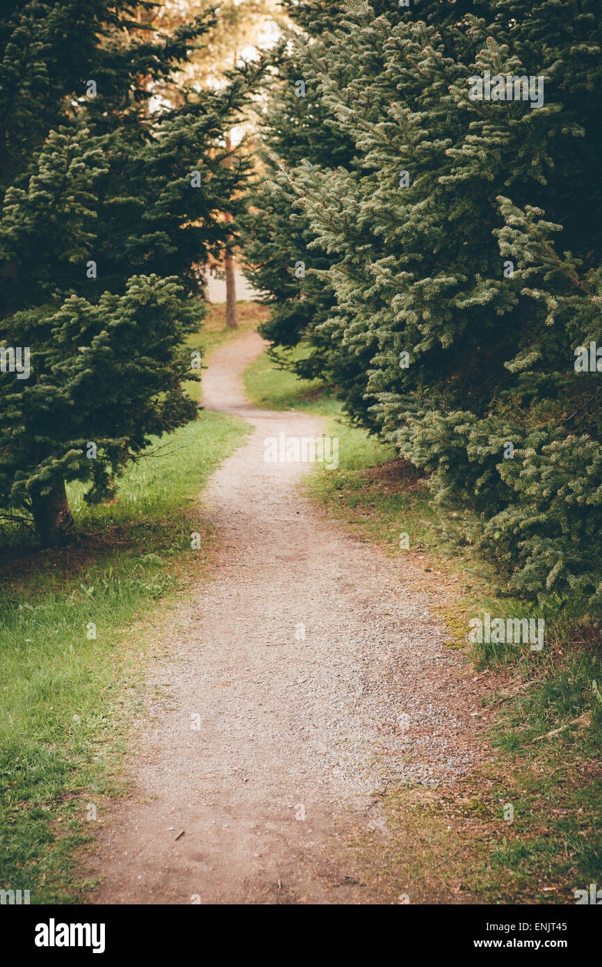 Shortcut footpath hi-res stock photography and images - Alamy